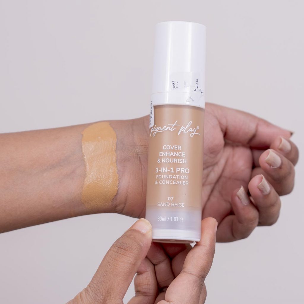 Pigment Play Liquid Foundation (Sand Beige 07) – Lira Import Limited